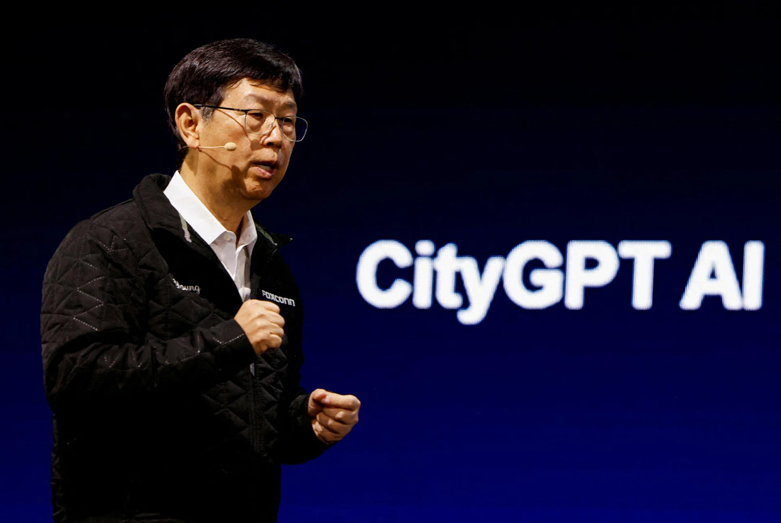 Foxconn, SoftBank Join Forces in Ohio for OpenAI’s Stargate Project ...