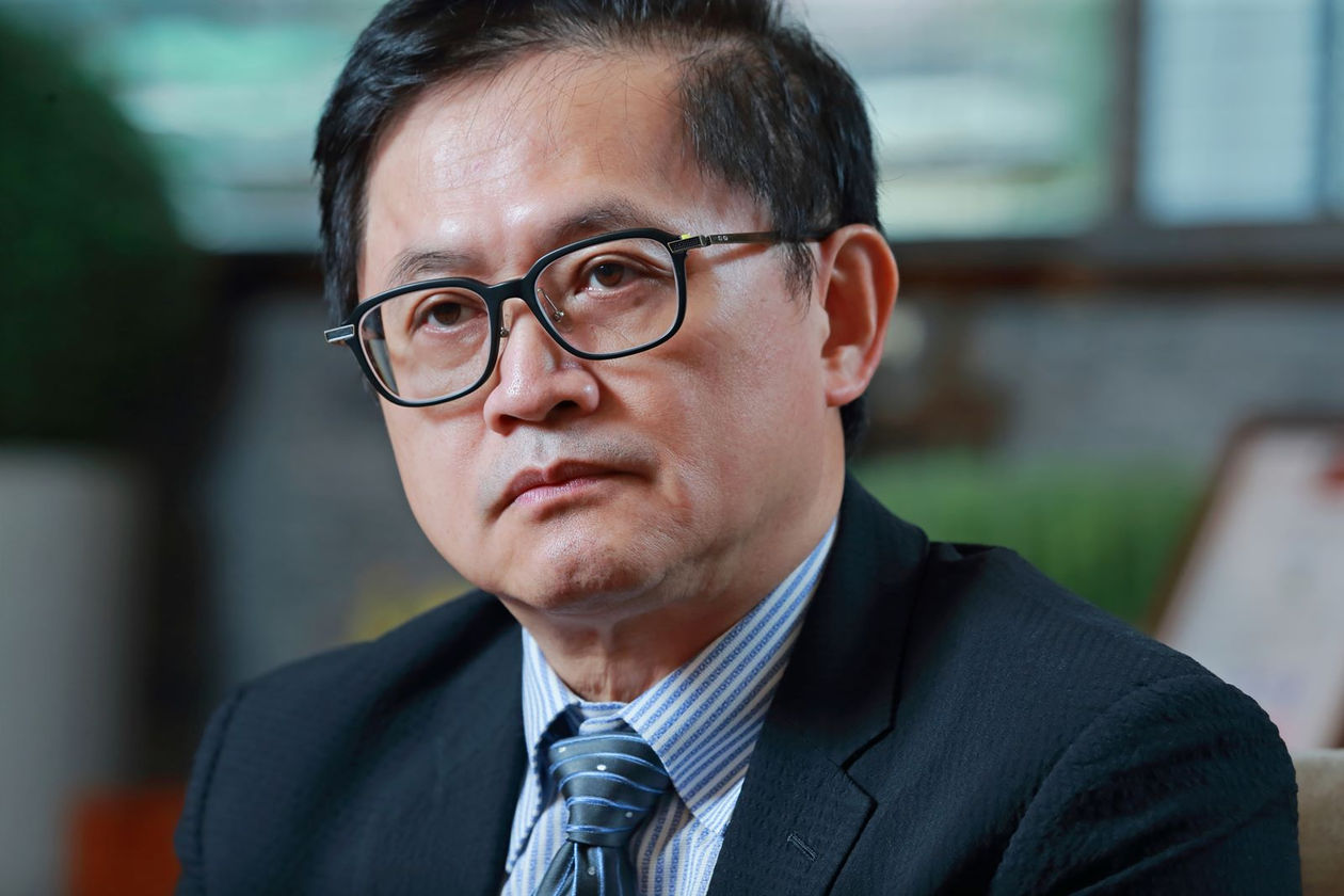 Simon Lin's Instagram, Twitter & Facebook on IDCrawl